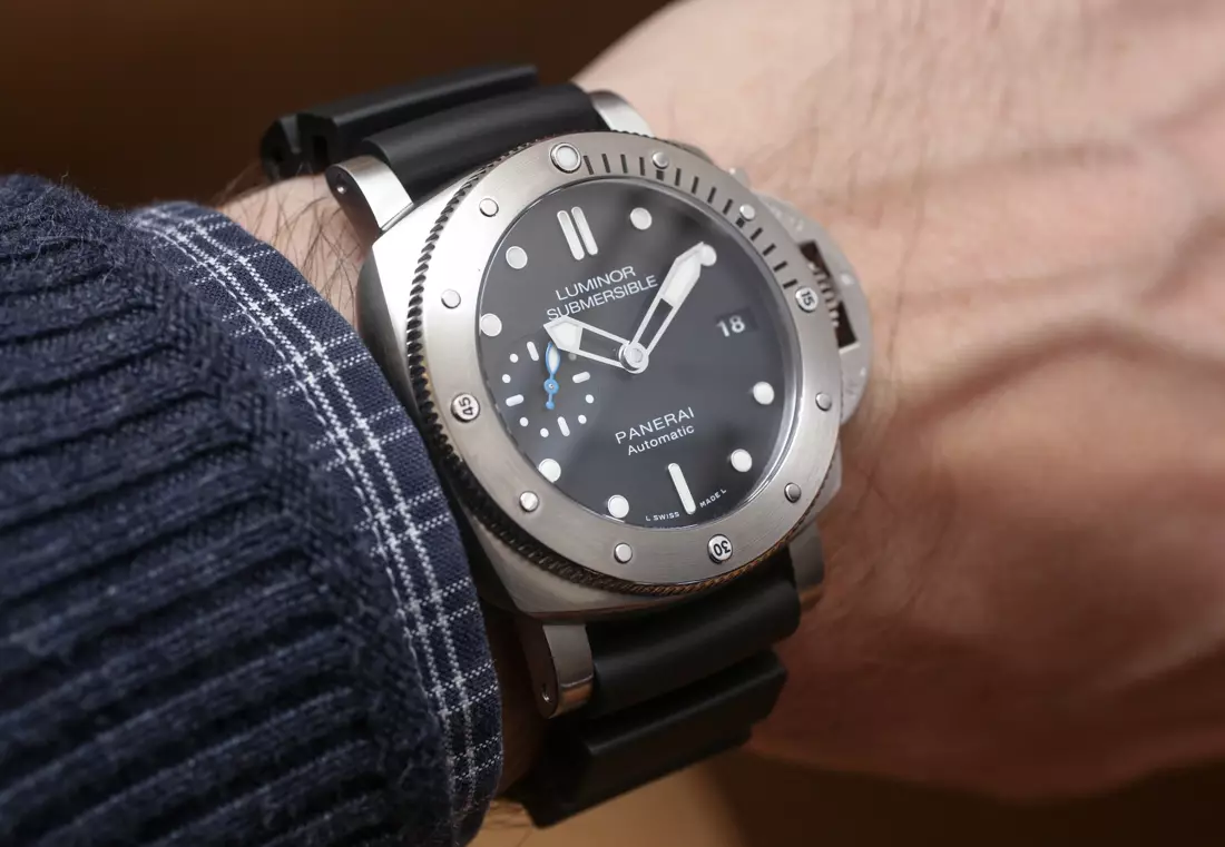 Panerai-Luminor-Submersível-1950-3-Days-Automatic-Acciaio-42-mm-PAM682-1