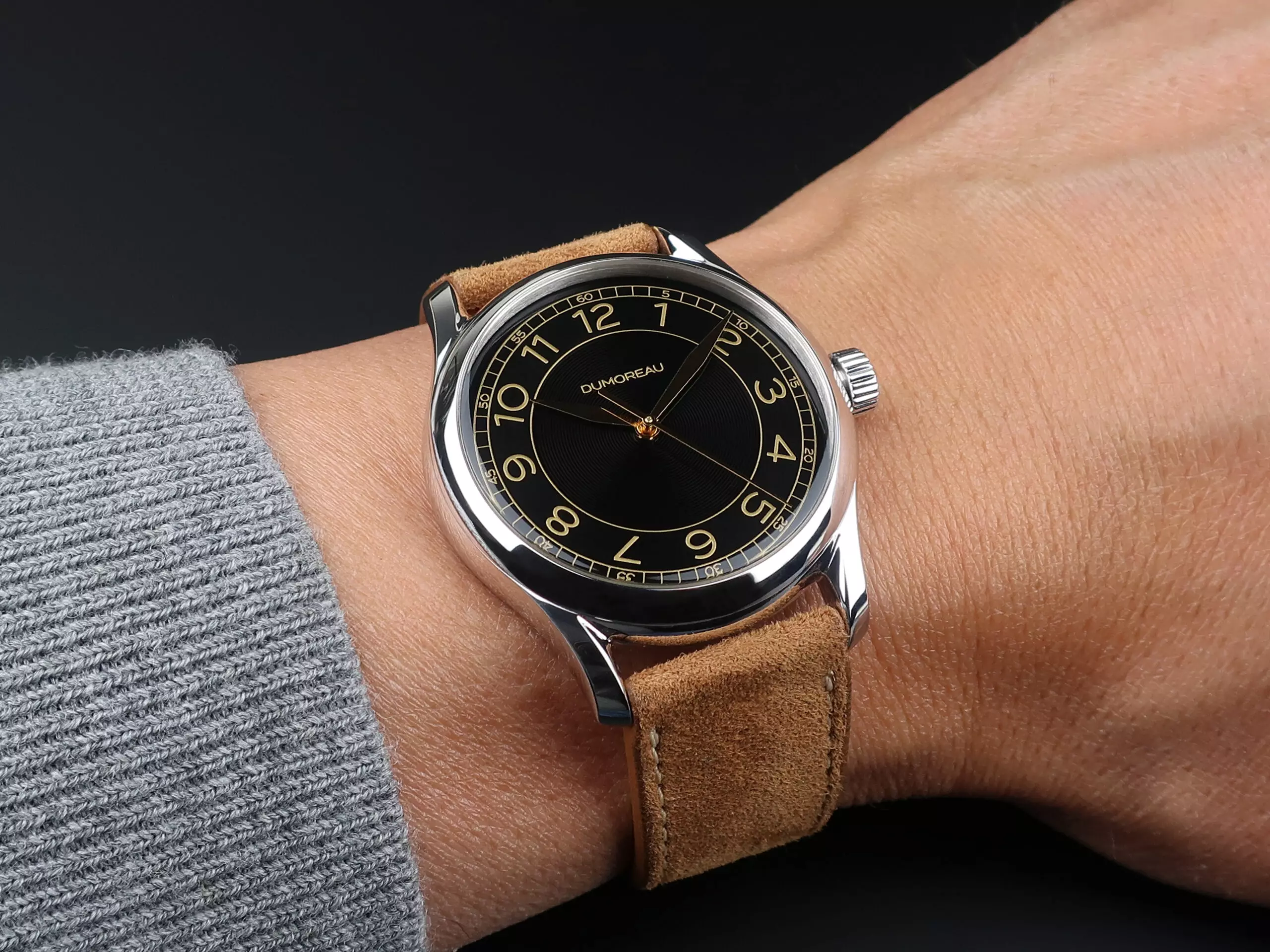 Базираната в Калифорния марка часовници DUMOREAU пуска DM02 1015_6