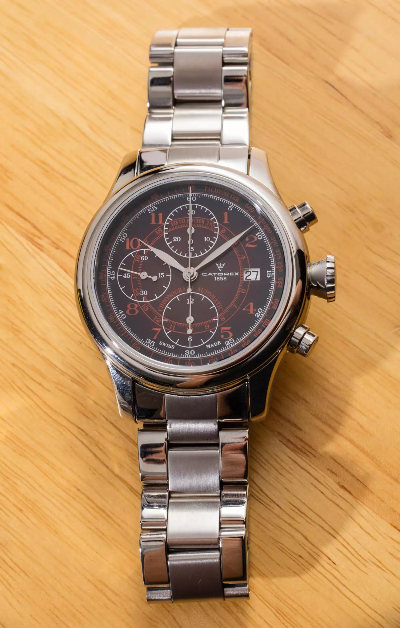 Recenzie ceasului Catorex Krono Classic 42 cu cadran roșu afumat 102553_7