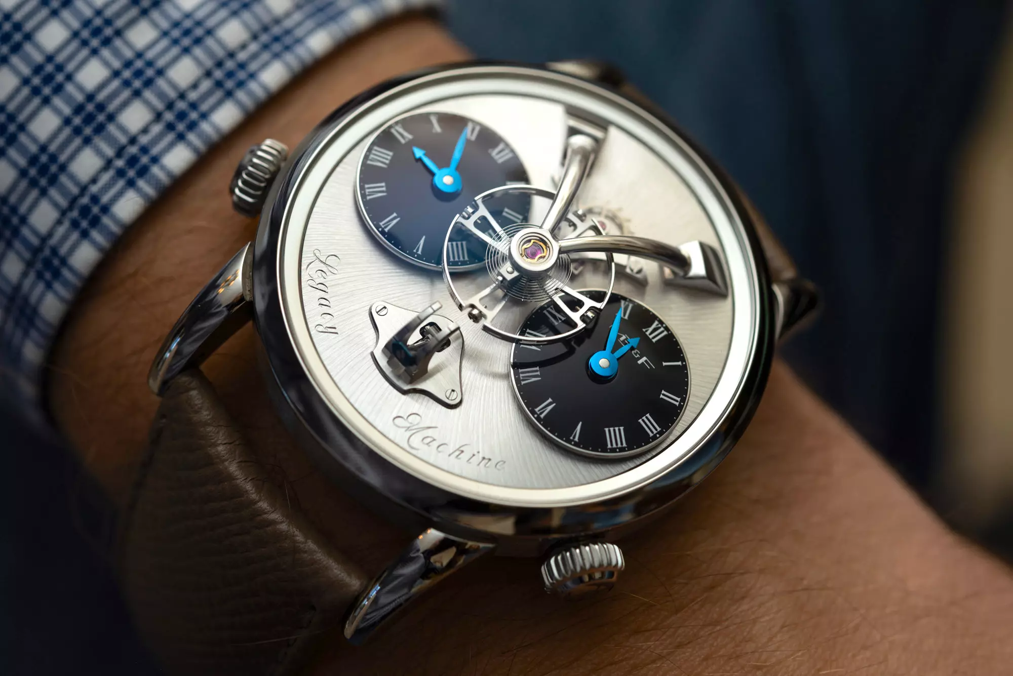 Hands-On: MB&F LM1 'Longhorn' Prototype Unique Watch 10456_1