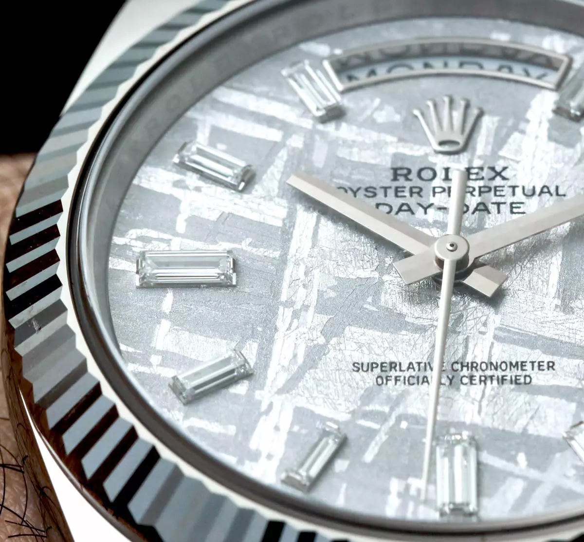 Rolex Day-Date 40 oq oltin meteorit dial 228239 qo'l soati 10529_2