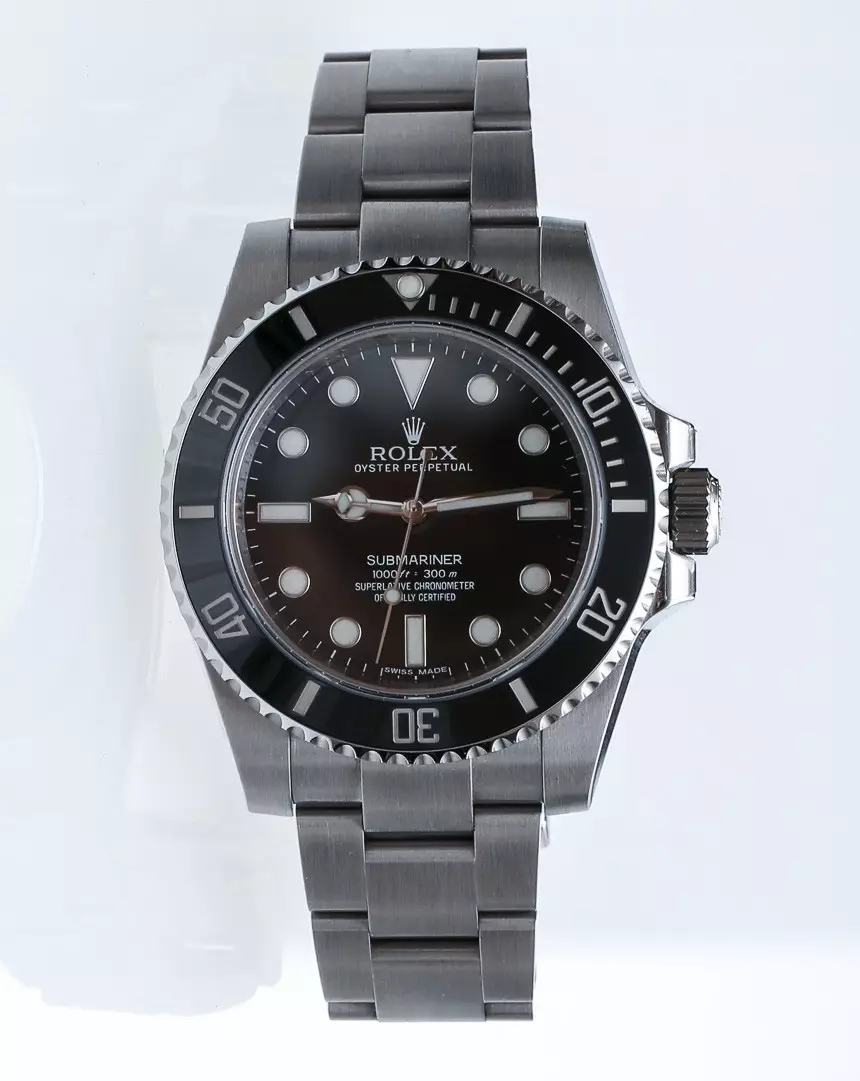 Rolex-Submariner-114060-1