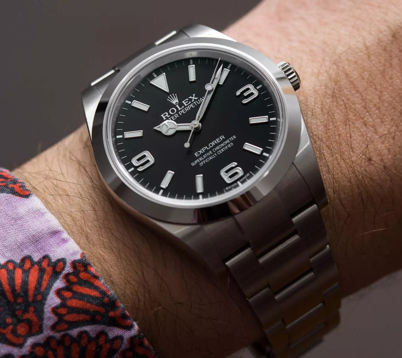 Rolex Explorer I 214270 על פרק כף היד