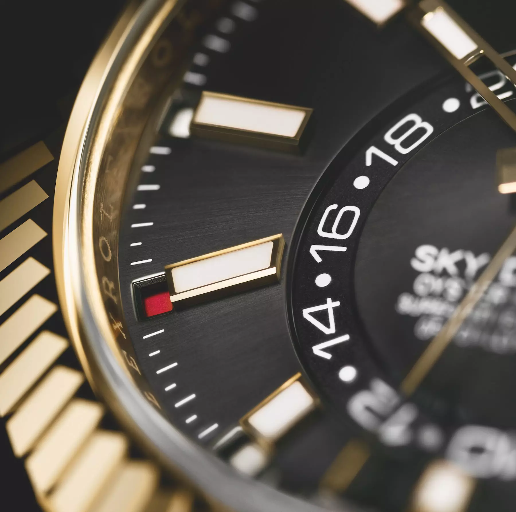 Дастрасӣ: Watch Rolex Sky-Dweller дар дастпонаи Oysterflex 10714_4