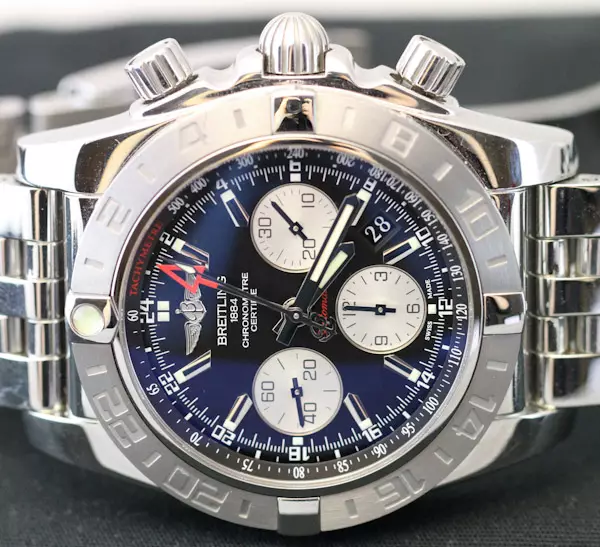 Breitling Chronomat 44 GMT واچ کا جائزہ 10745_4