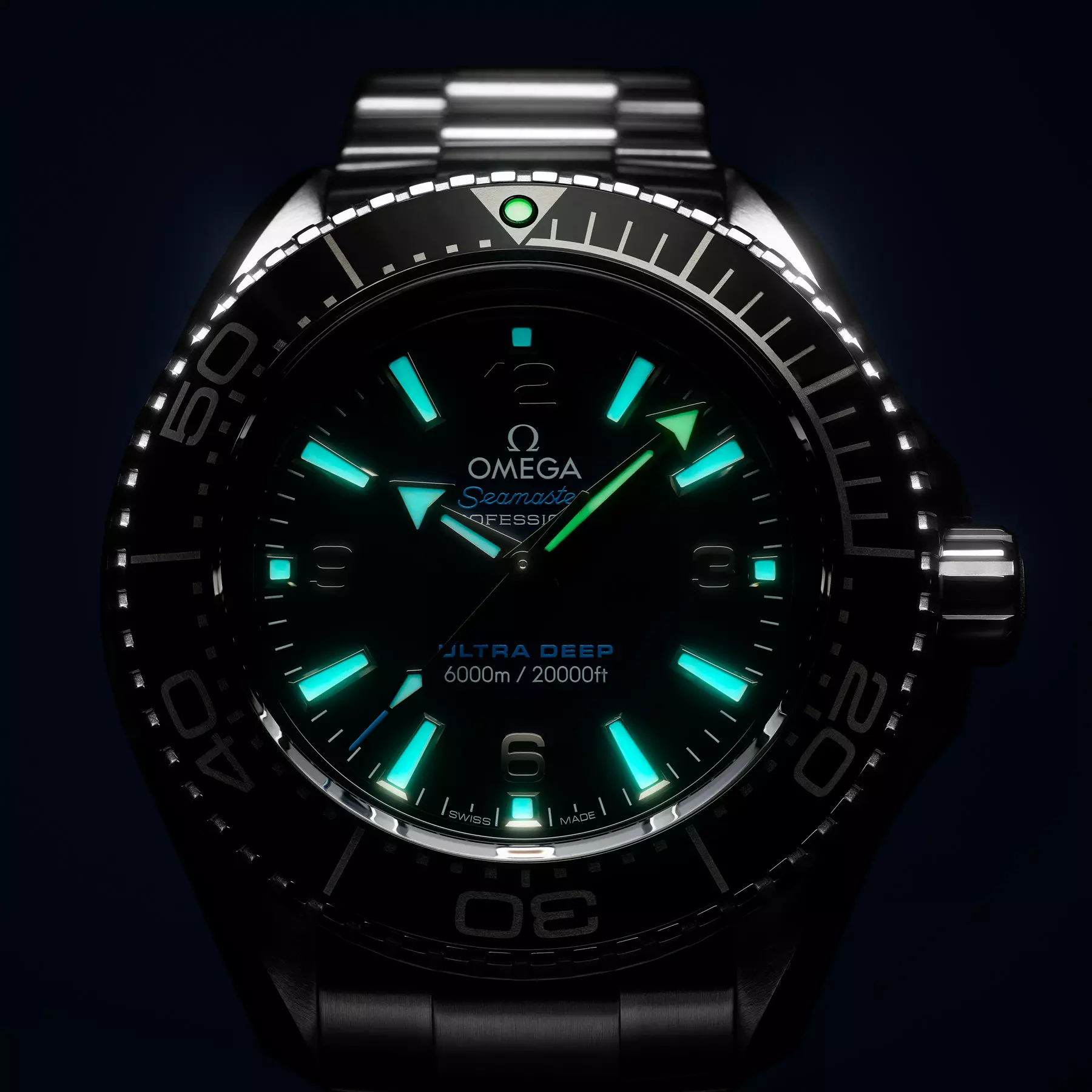 Omega Debuts Seamaster Planet Ocean Ultra Deep Collection Ndi 6,000 Meters of Water Resistance 1114_9