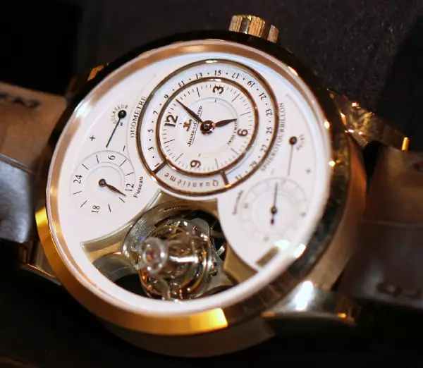 Prise en main de la montre Jaeger-LeCoultre Duomètre à Sphérotourbillon 11370_2