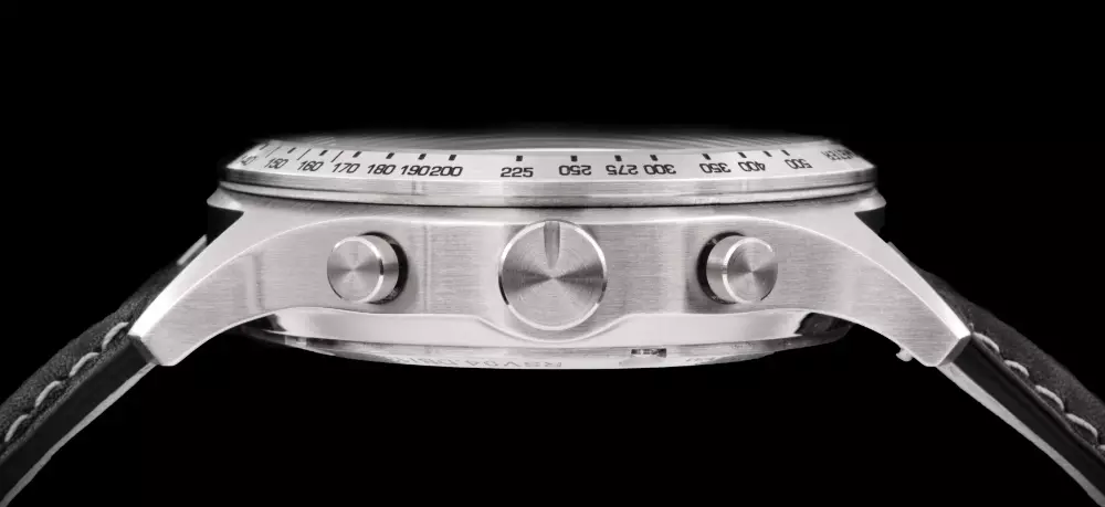 El nuevo cronógrafo Sonomaster de Reservoir se inspira en la alta fidelidad vintage 1168_2