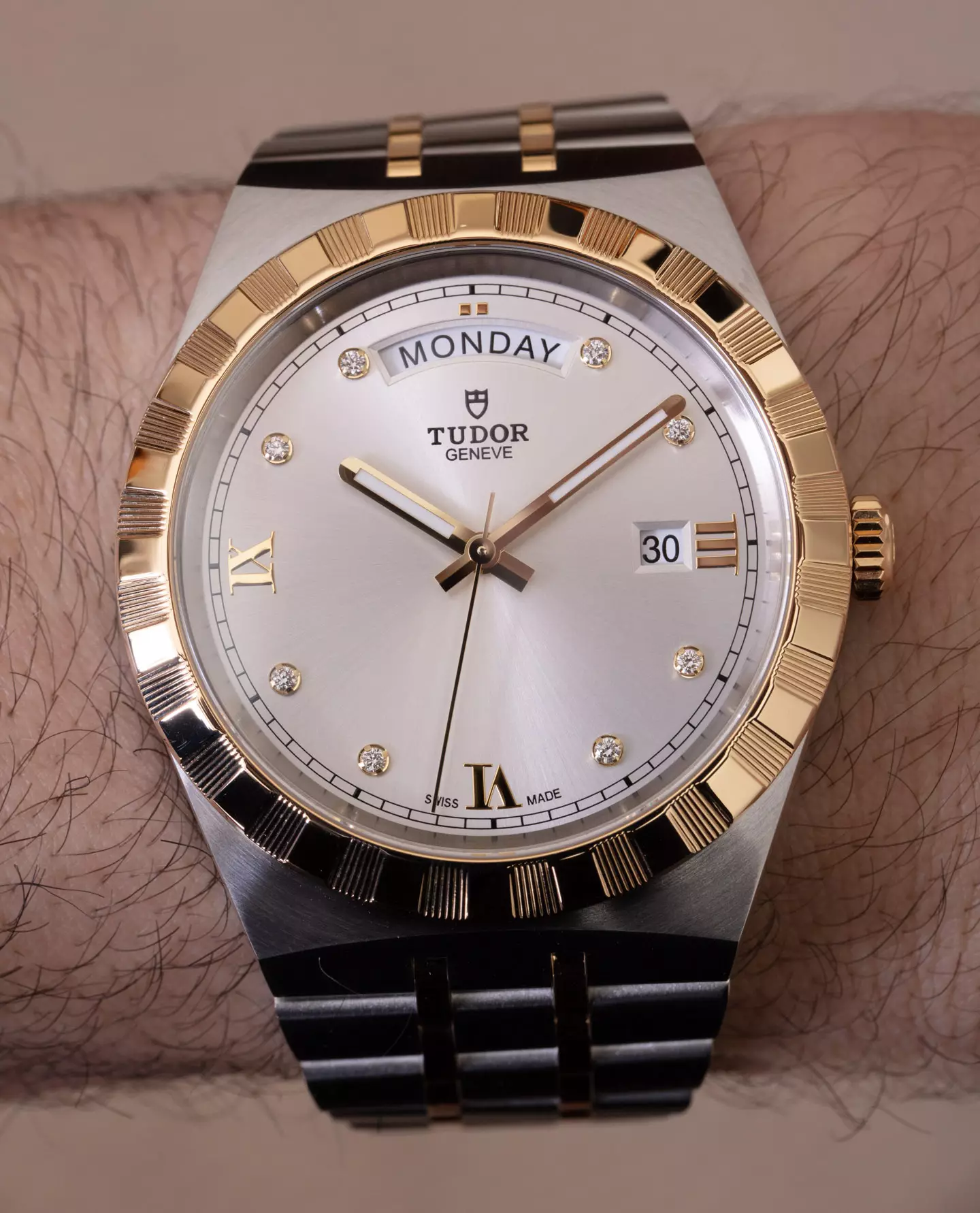 مراجعة مشاهدة: Tudor Royal 41 M28603 11746_1