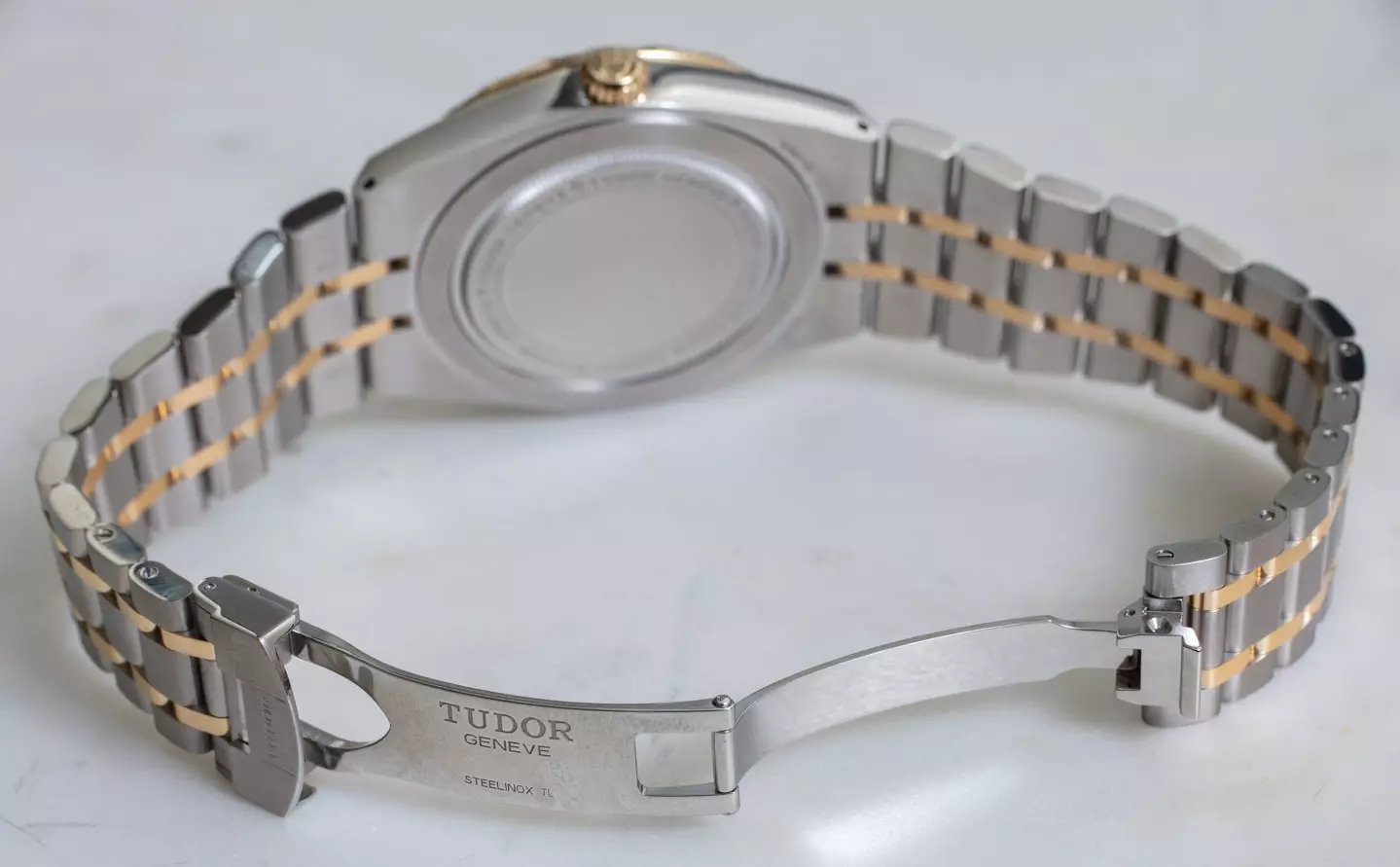 Watch Review: Tudor Royal 41 M28603 11746_8