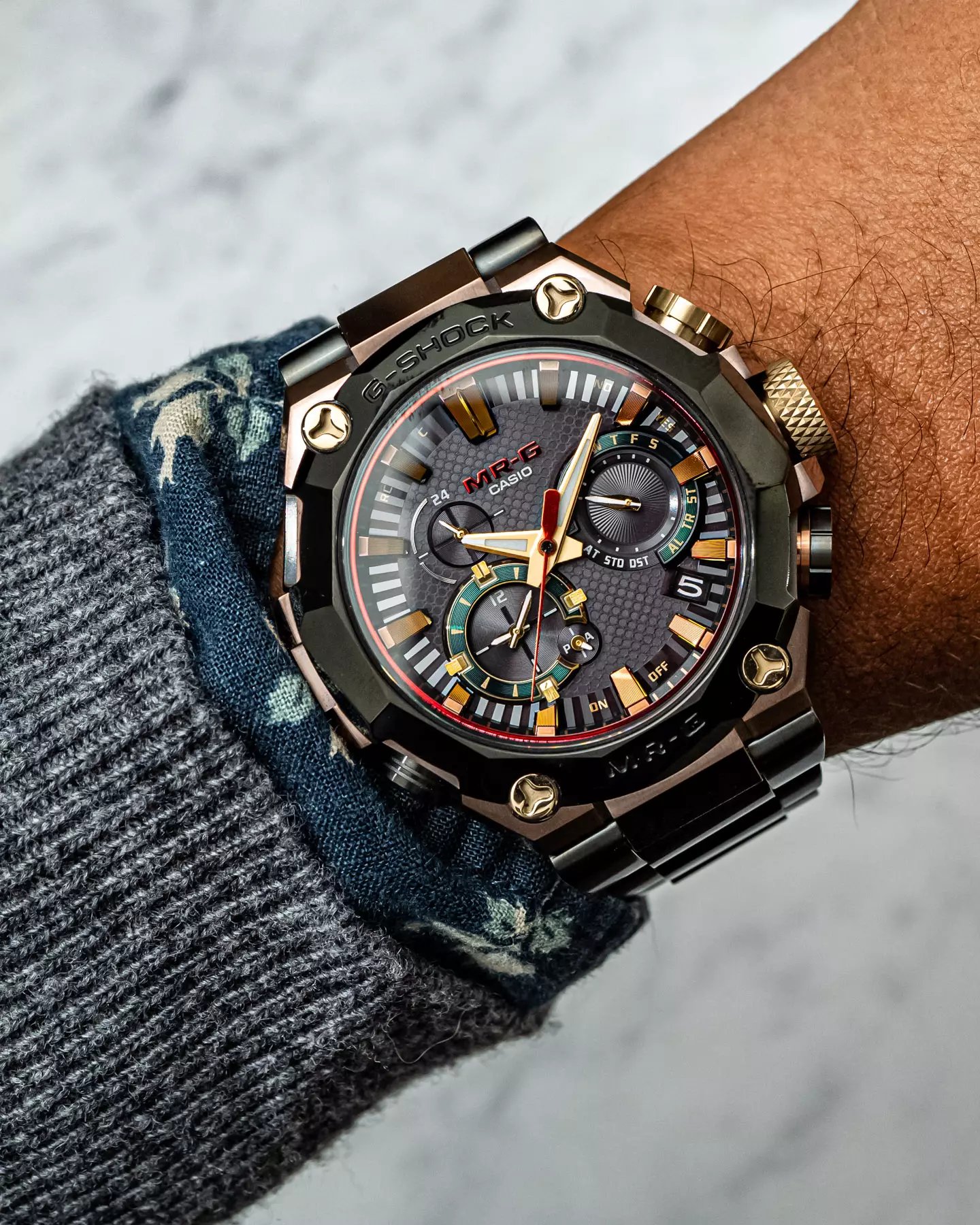 Hands-on met die $8 000 Casio G-Shock MR-G Hana-Basara-horlosie, geïnspireer deur Samurai Armor 11769_8