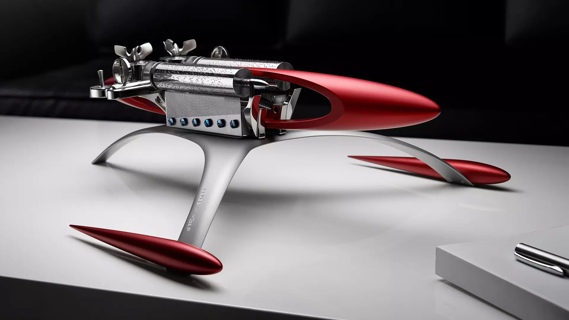 MB&F Teams with Reuge for Limited-Edition MusicMachine 1 Toe utaina Pusa Musika