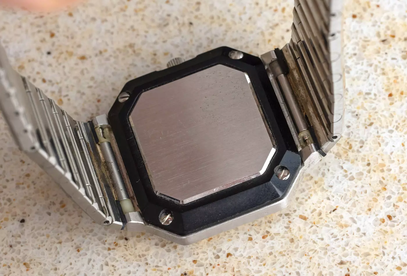 Годинник Bulova Thermatron Hands-on: годинник з температурним живленням, якого ніколи не було 12492_4