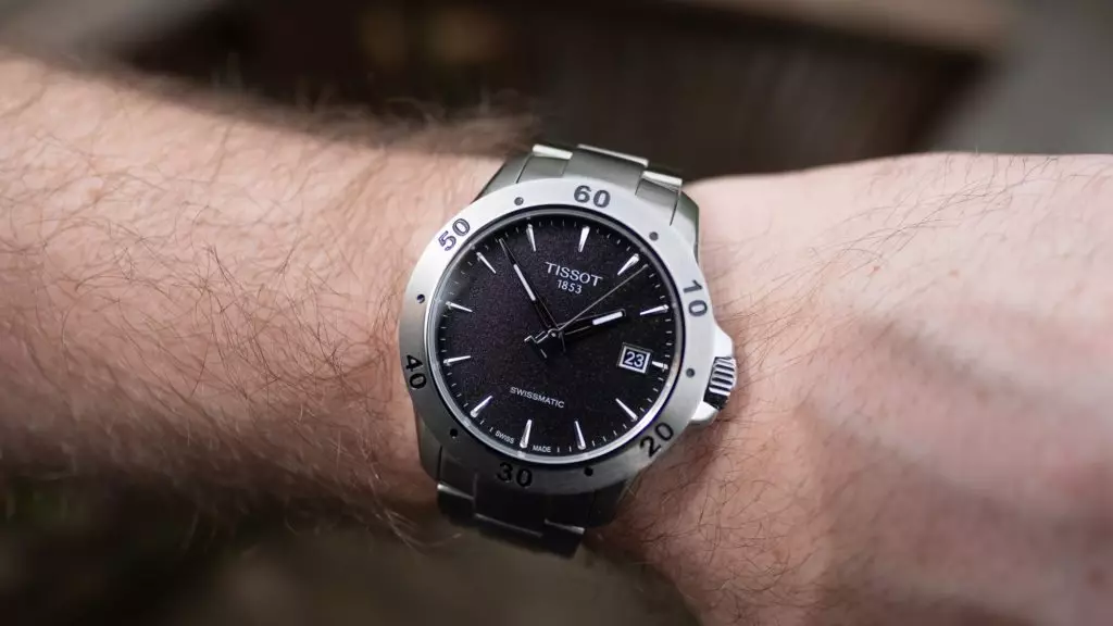 Преглед на часовника Tissot V8 Swissmatic 12972_9