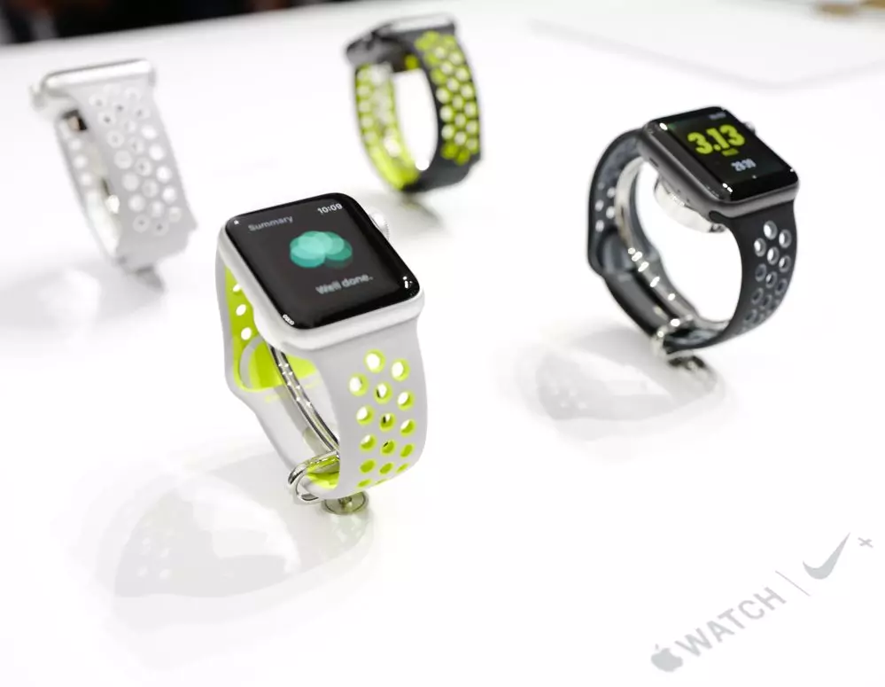 apple-watch-series-2-hands-on-event-ablogtowatch-14