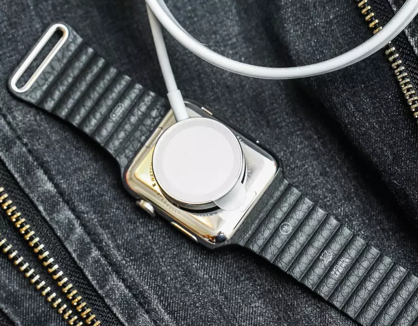 Apple-Watch-Review-aBlogtoWatch-Chapter-Ib-20