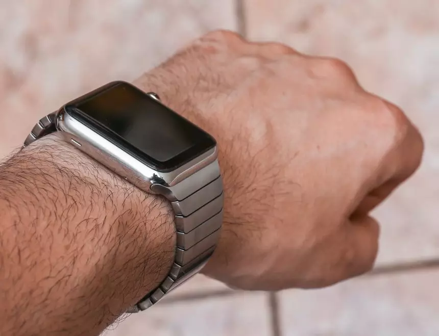 Apple-Watch-Омега-Speedmaster-Patek-Philippe-Харьцуулалтын-Review-aBlogtoWatch-8