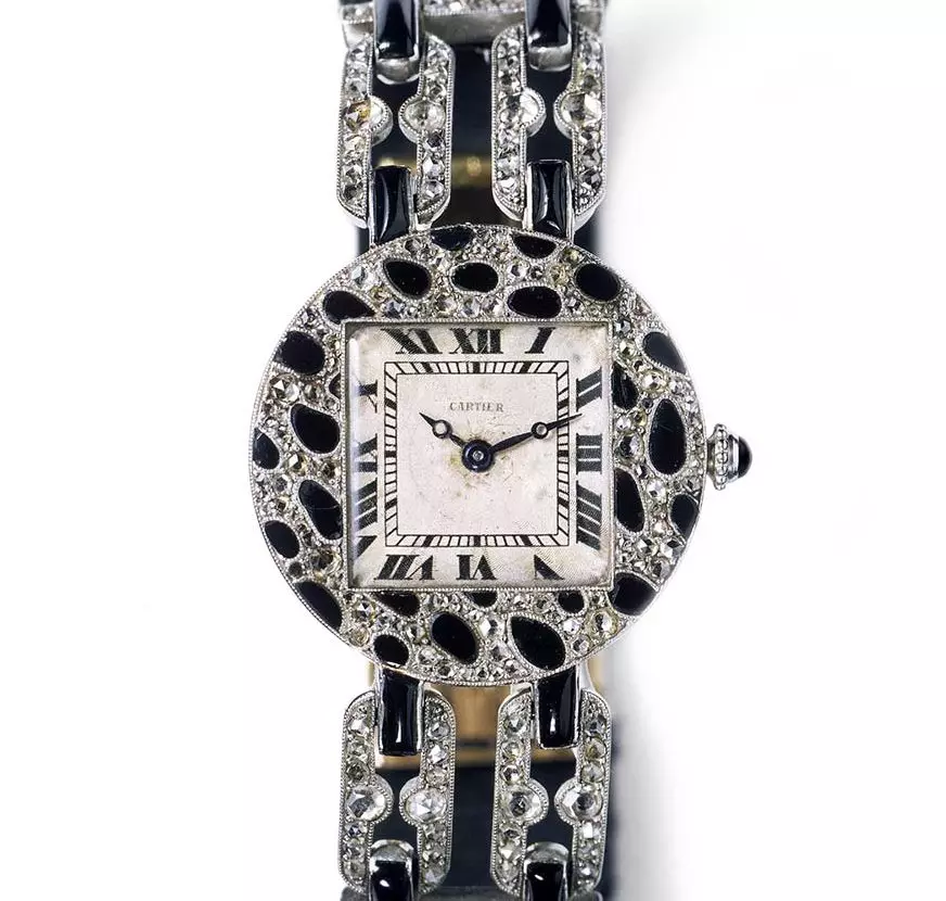 Cartier-Panthere-Historisk-aBlogtoWatch