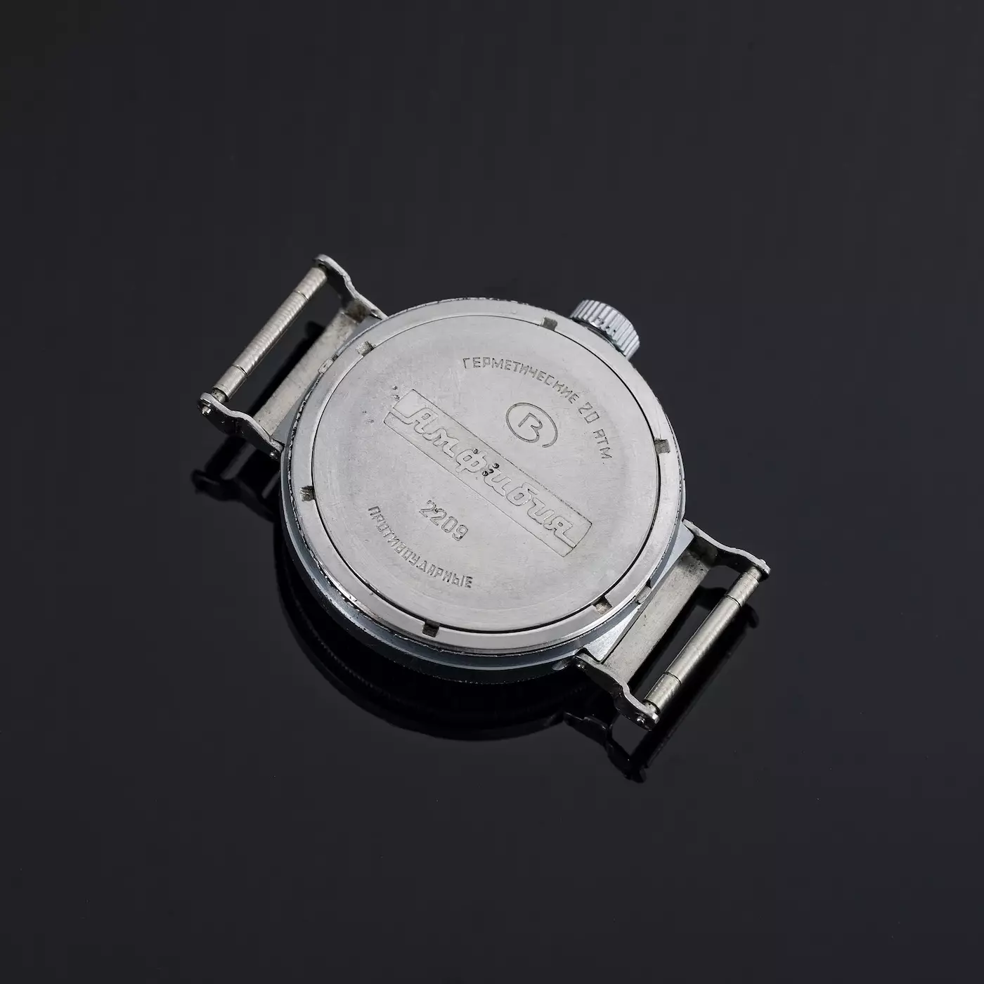 Вступ до старовинних радянських годинників: шість шлюзових годинників для нових колекціонерів 1363_34