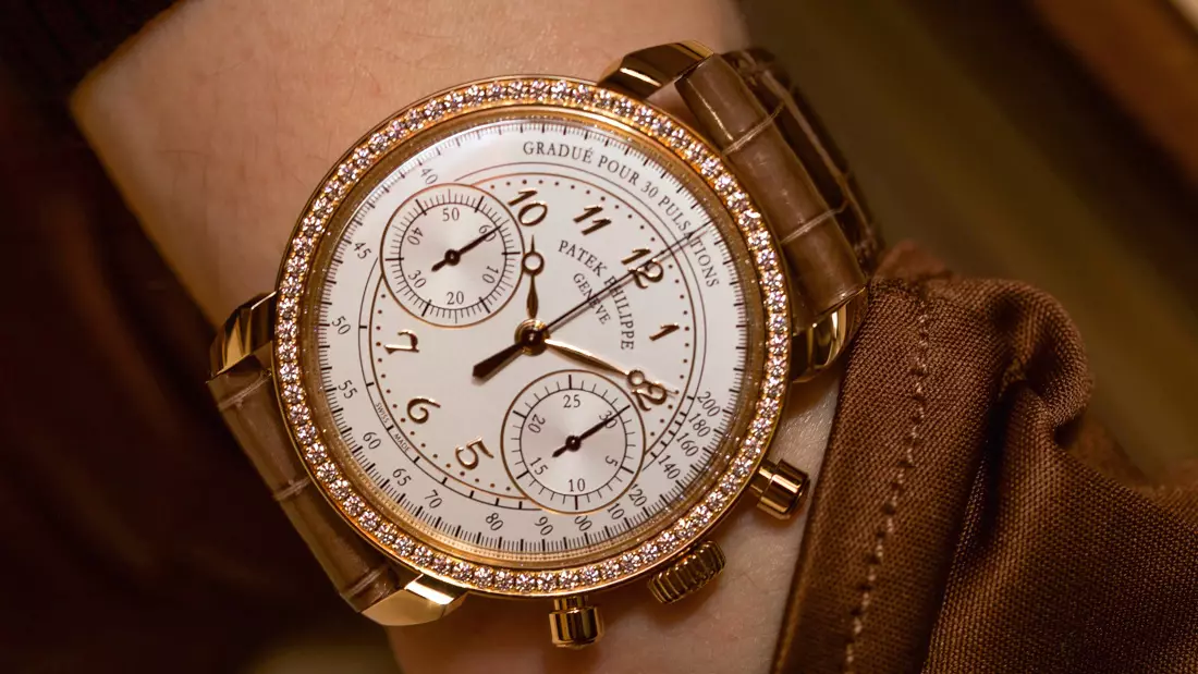 Patek Philippe Ladies’ Chronograph Ref. 7150/250R-001 අතට 13703_1