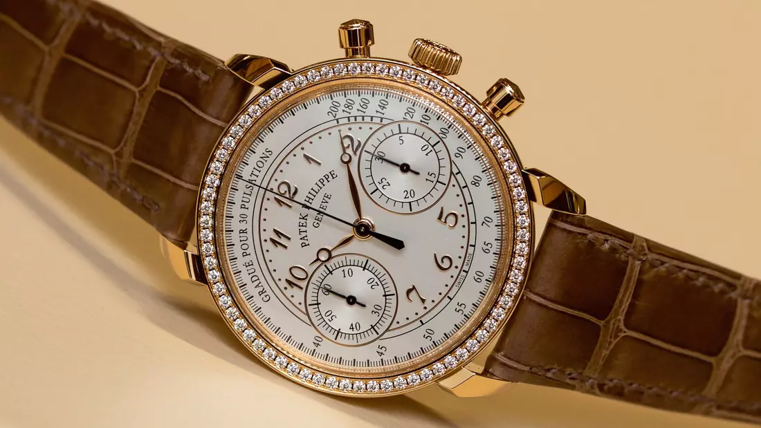 Kronograf Wanita Patek Philippe Ref. 7150/250R-001 Langsung 13703_5