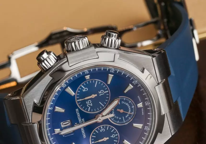 Vacheron-Constantin-Oversas-Chronograph-Blue-2