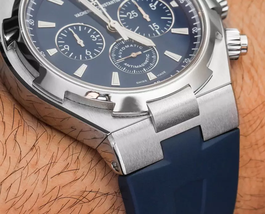 Vacheron-Constantin-Overseas-Chronograph-Blue-4