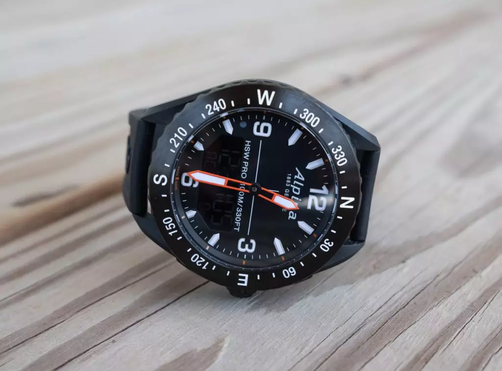Преглед на умния часовник Alpina AlpinerX 13975_1