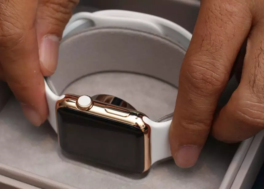 Apple-Watch-Edición-oro-6