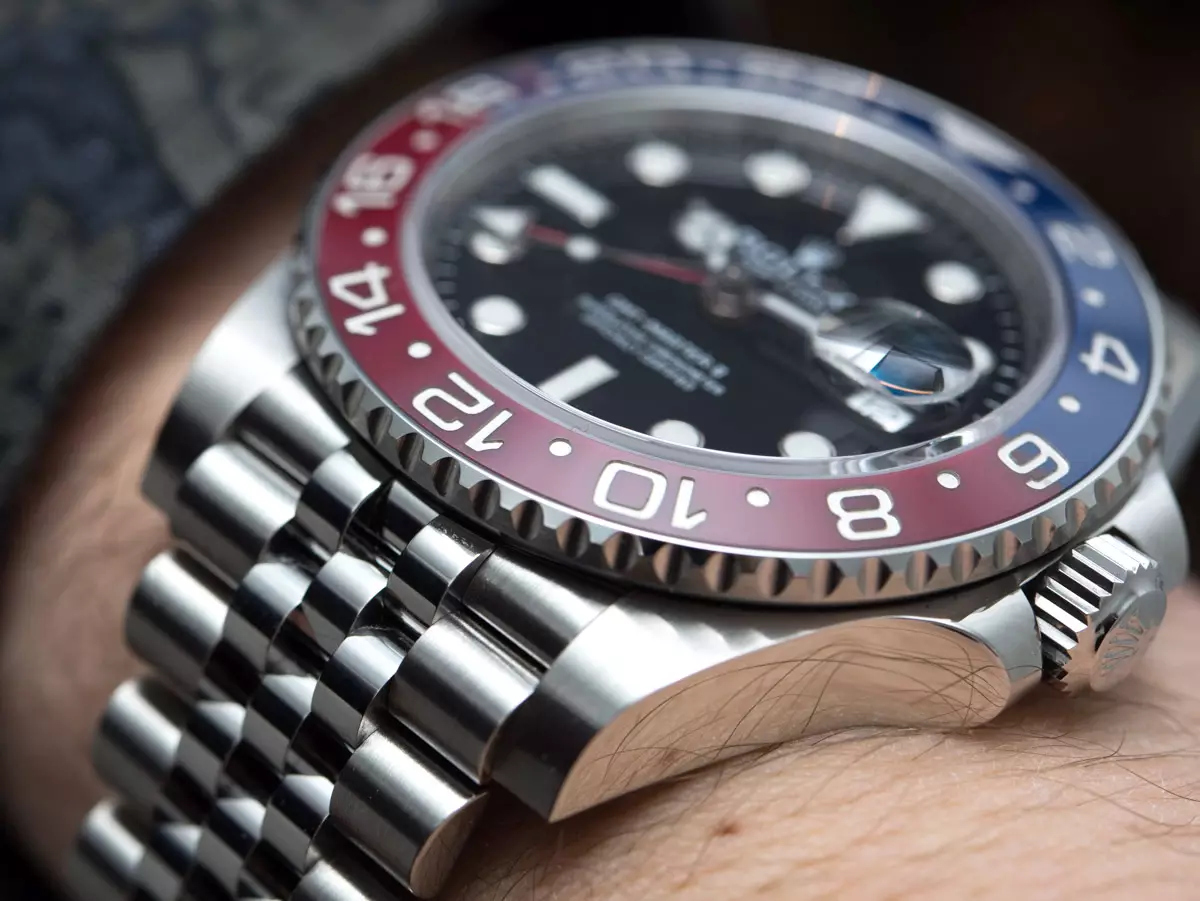 Rolex GMT-Master II 126710BLRO 'Pepsi' сааты Steel Hands-On 14437_6