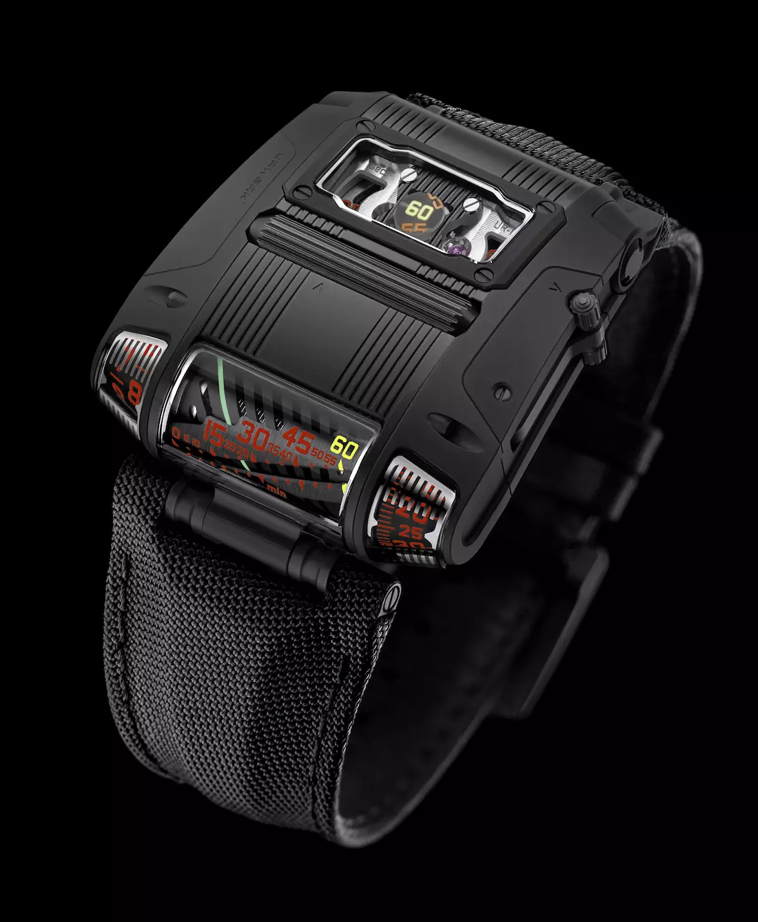 Urwerk-UR111C-Kobra-Watch