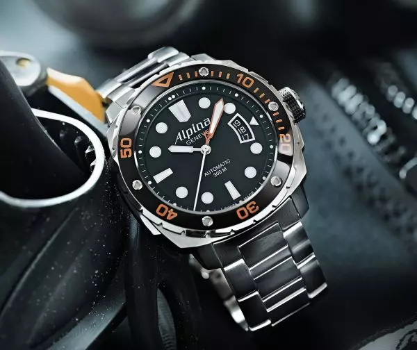 Alpina Extreme Diver 300M Oranyeu Otomatis