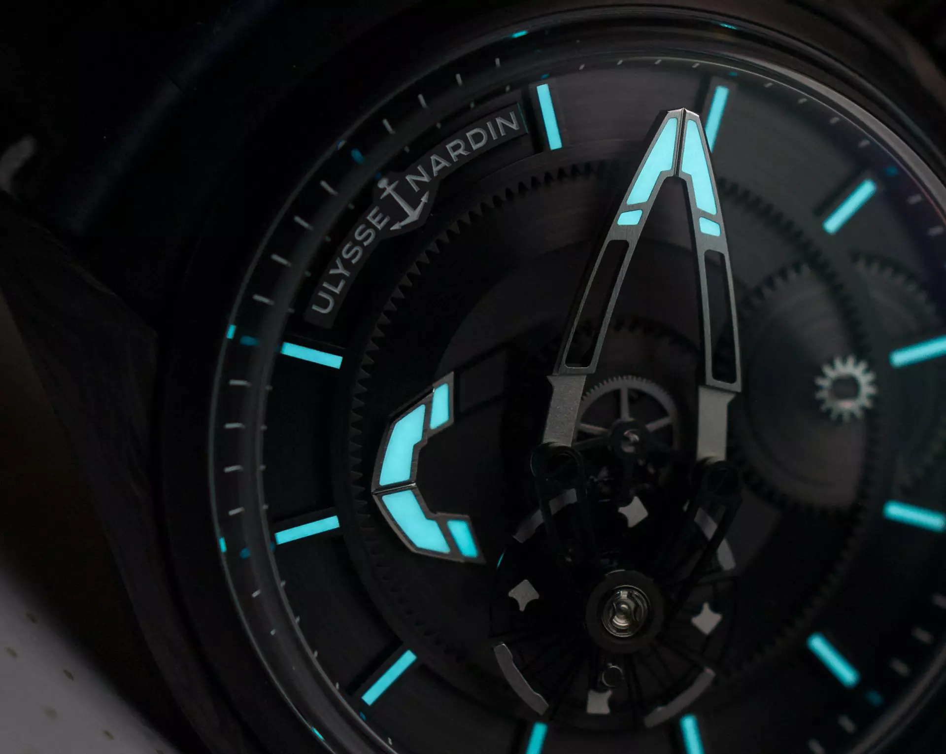 Ulysse Nardin Freak X Watch Watch Review – Haute Horlogerie For Rolex Daytona Money? 1484_19