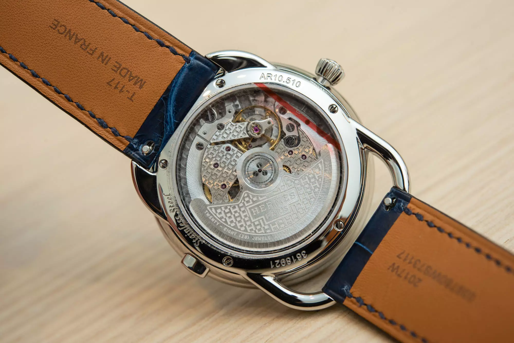 Hands-On: Hermès Arceau Le Temps Voyageur Watch 1490_10