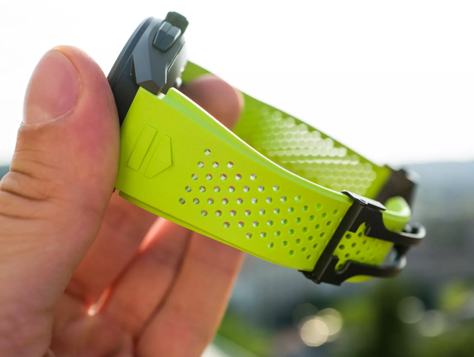 ดูรีวิว: TAG Heuer Connected Titanium Smartwatch สำหรับปี 2021 150_20