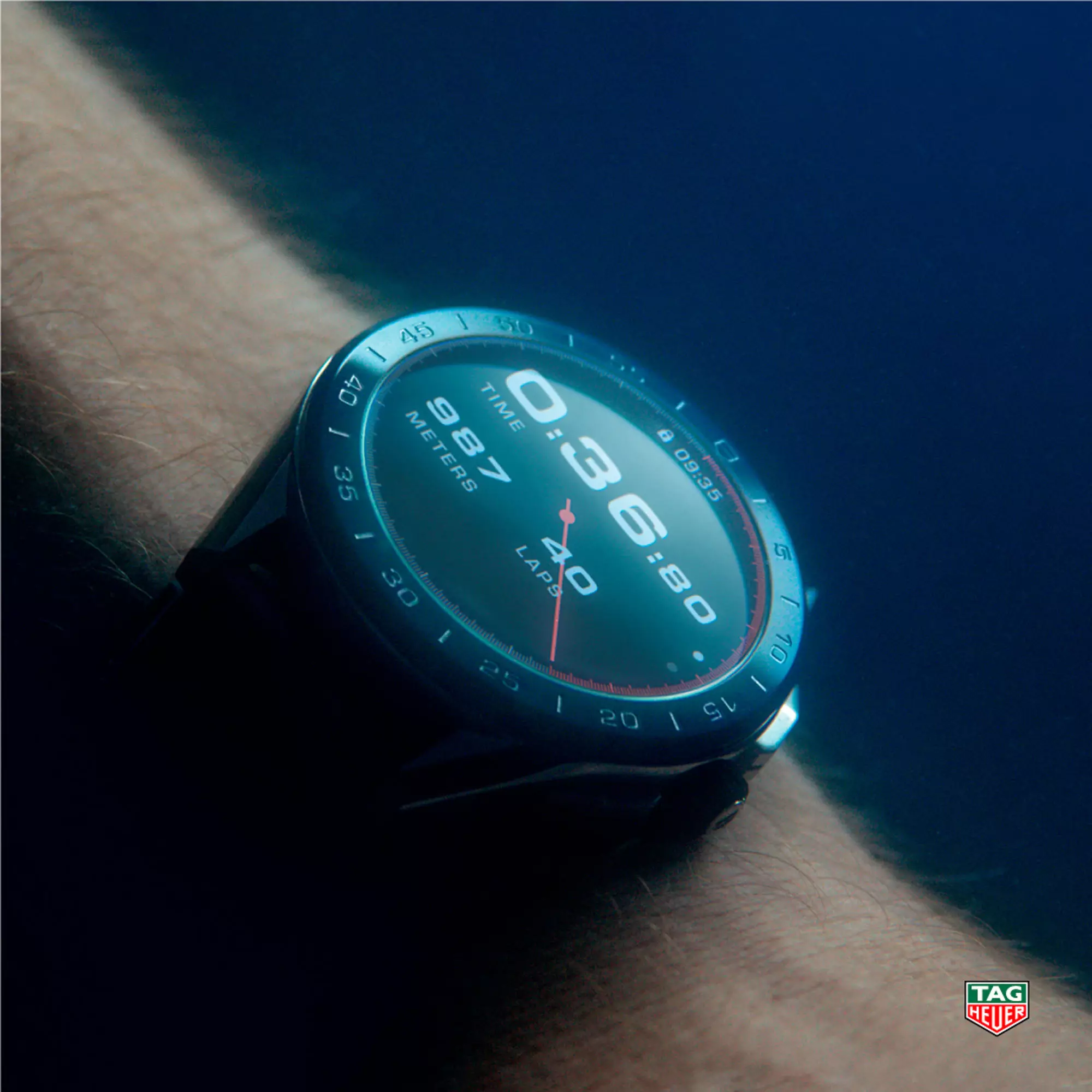 Gwylio Adolygiad: TAG Heuer Smartwatch Titanium Connected Ar gyfer 2021 150_5