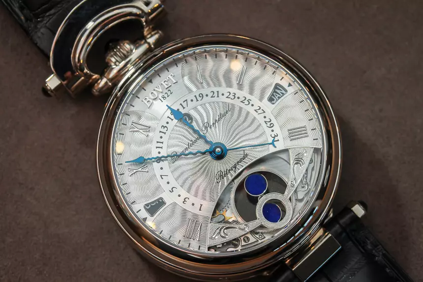 Bovet-Nyu-York-butik-soatlar-10