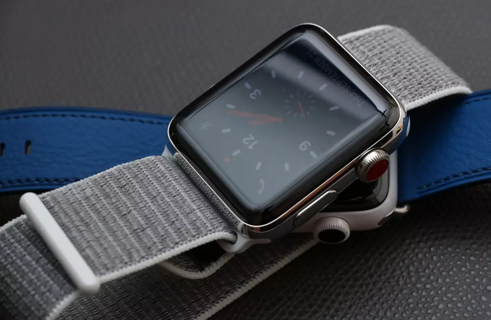 Apple Watch Series 3 Hands-On: Is dit $10 per maand werd vir die data? 15316_17