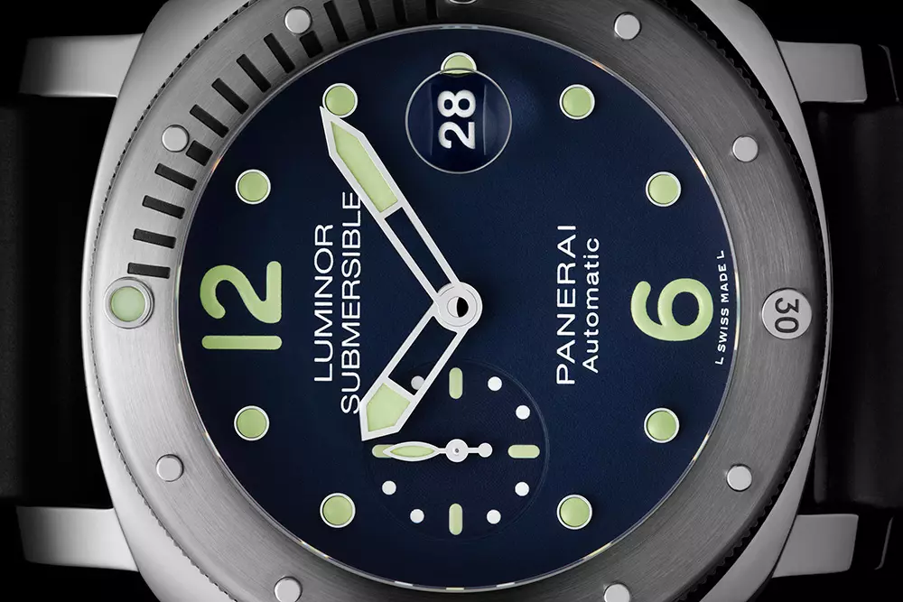 Panerai Luminor Submersible Automatic Acciaio PAM731 'E-Commerce Micro-Edition' Watch 15997_3