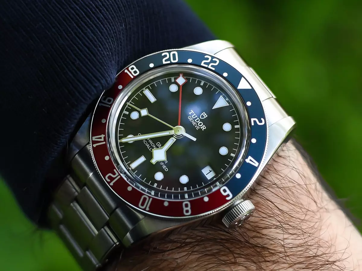 Tudor Black Bay GMT Watch Review | Iphepha lesi-2 lesi-2 16128_1