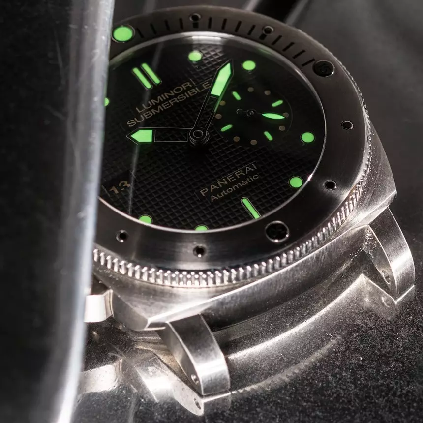 Panerai-Luminor-Submersible-Left-Handed-Titanio-PAM569-aBlogtoWatch-19