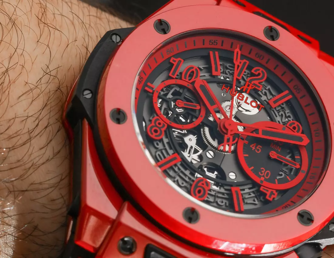 Hublot Big Bang UNICO Red Magic Ceramic နာရီ အပေါ်ပိုင်းမြင်ကွင်း။