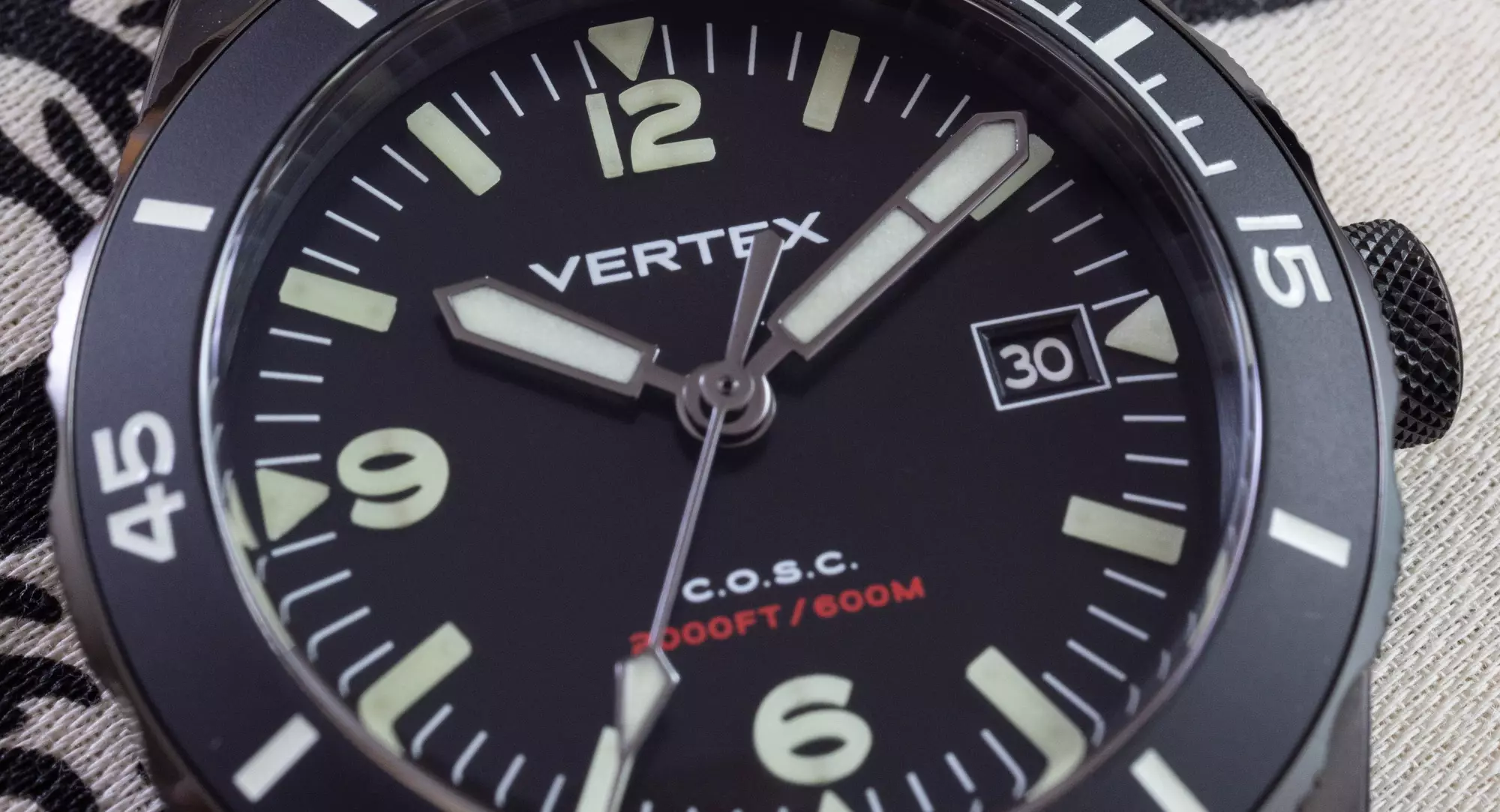 Преглед на часовникот: Vertex M60 AquaLion ISO-сертифициран нуркач