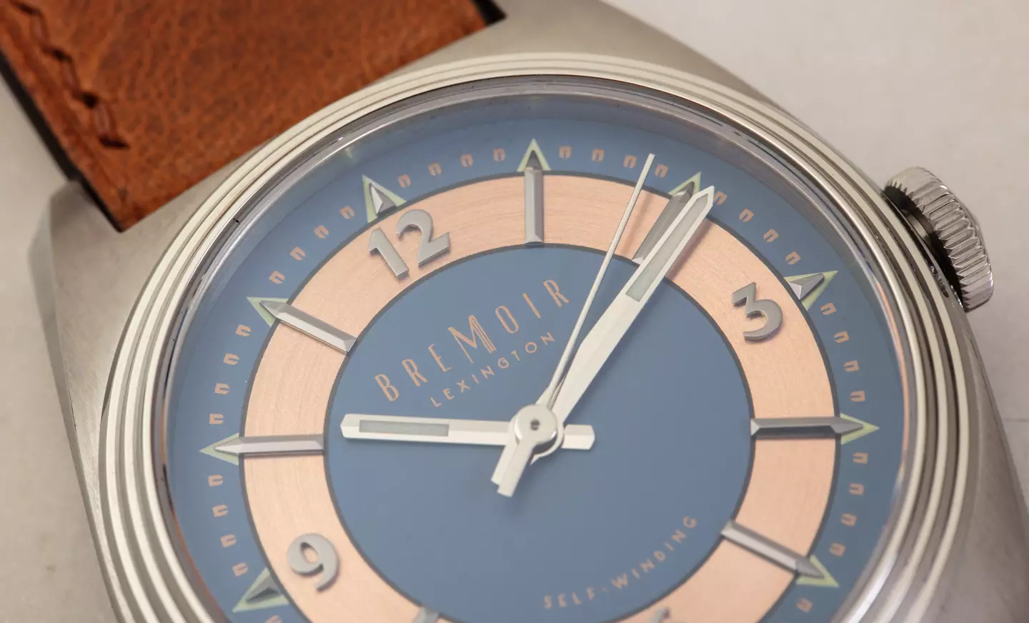 Iwwerpréiwung: Bremoir Lexington Art-Deco-Themed Watch