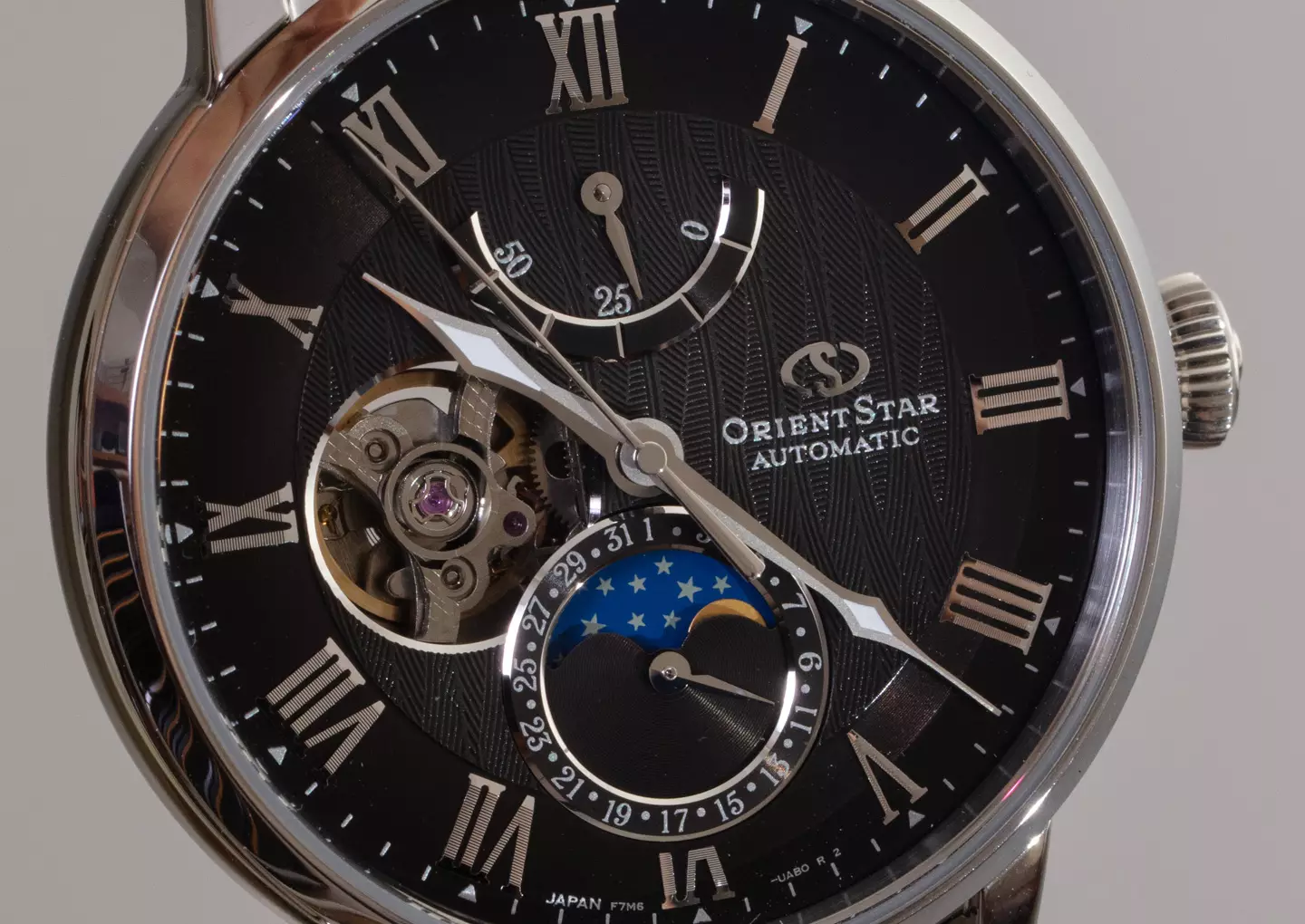 Se anmeldelse: Orient Star Mechanical Classic RE-AY0107N