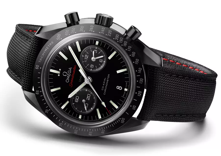 BASELWORLD2013_speedmaster_moonwatch_black セラミック_白背景