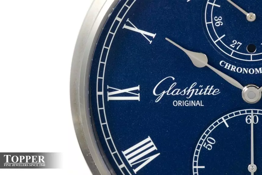 Minuttersporet, timemarkører med arabiske tal og Glashütte Original-skiltning.