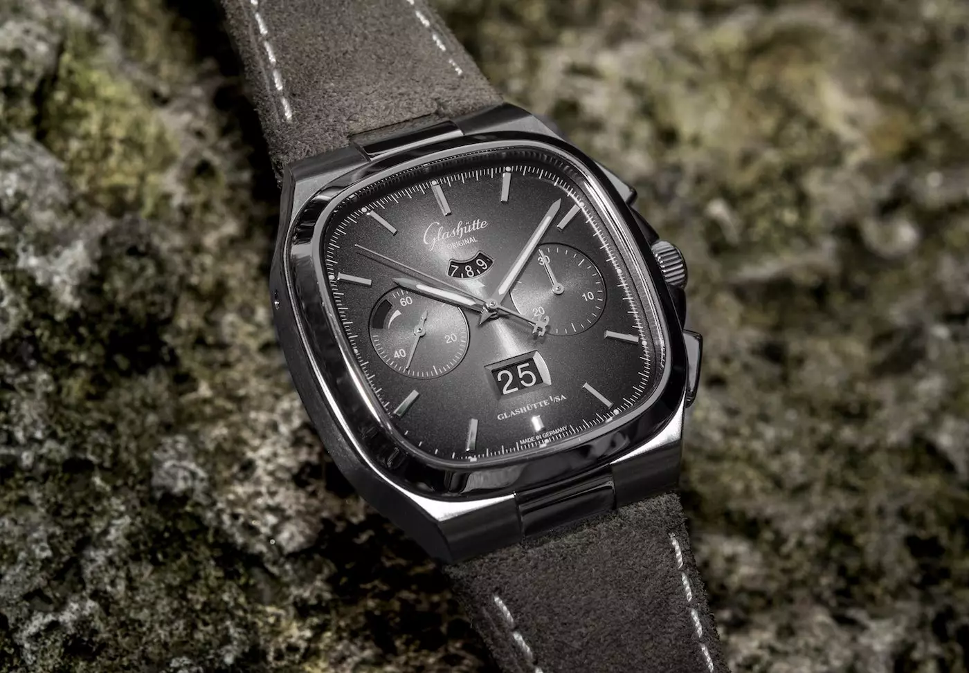 Glashütte-Original-Seventies-Chronograph-Panorama-Hnub-Limited-Edition-Watches