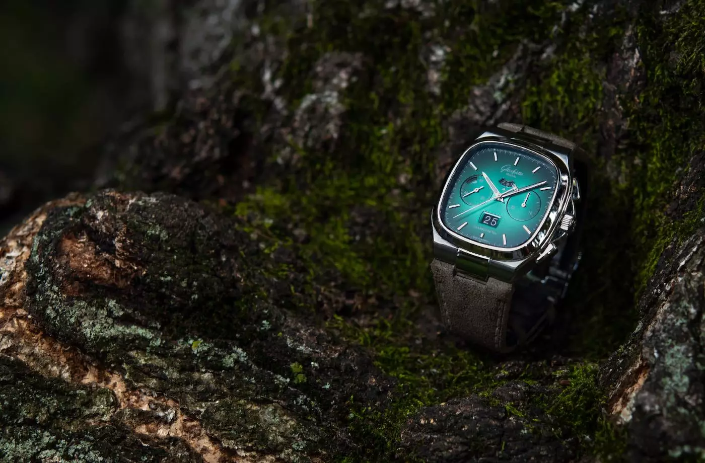 Glashütte-Original-Seventies-Chronograph-Panorama-Hnub-Limited-Edition-Watches