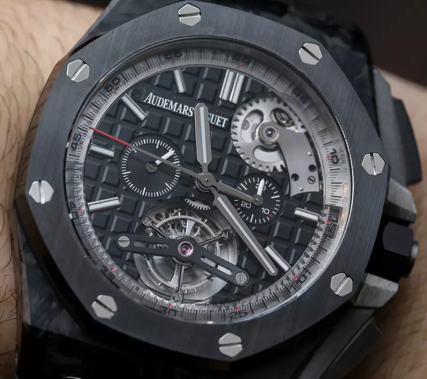 Audemars-Piguet-Royal-Oak-Offshore-Tourbillon-Kronografo-2